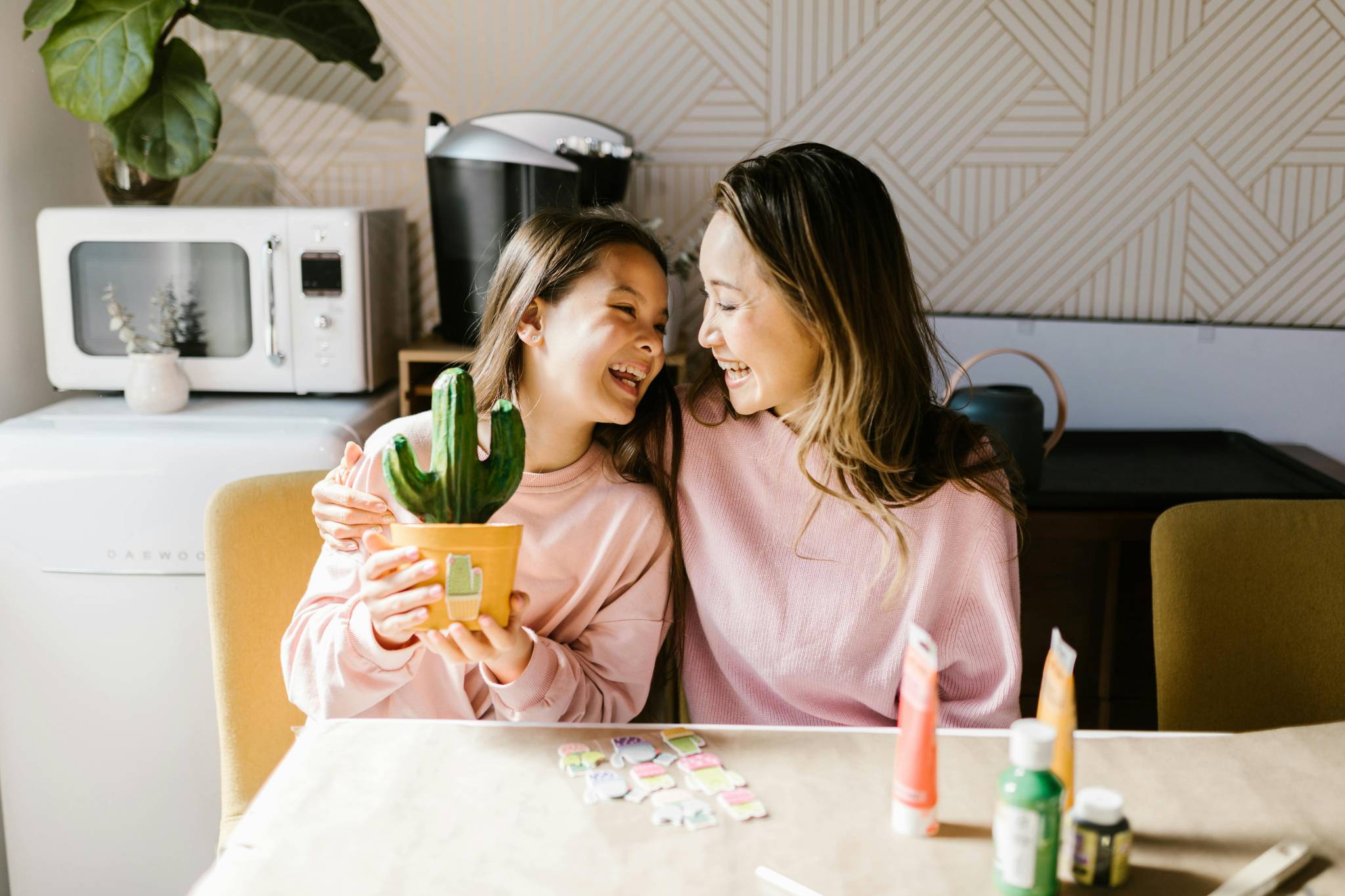 8 Affordable Christmas Present Ideas - FunAttic – Spreading Fun Since 1998